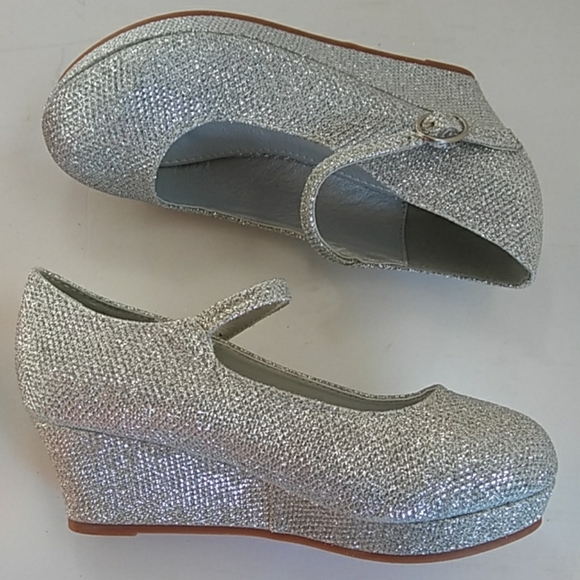 QQ Girls | Shoes | Girls Lovely Silver Small Wedge Dress Shoes | Poshmark